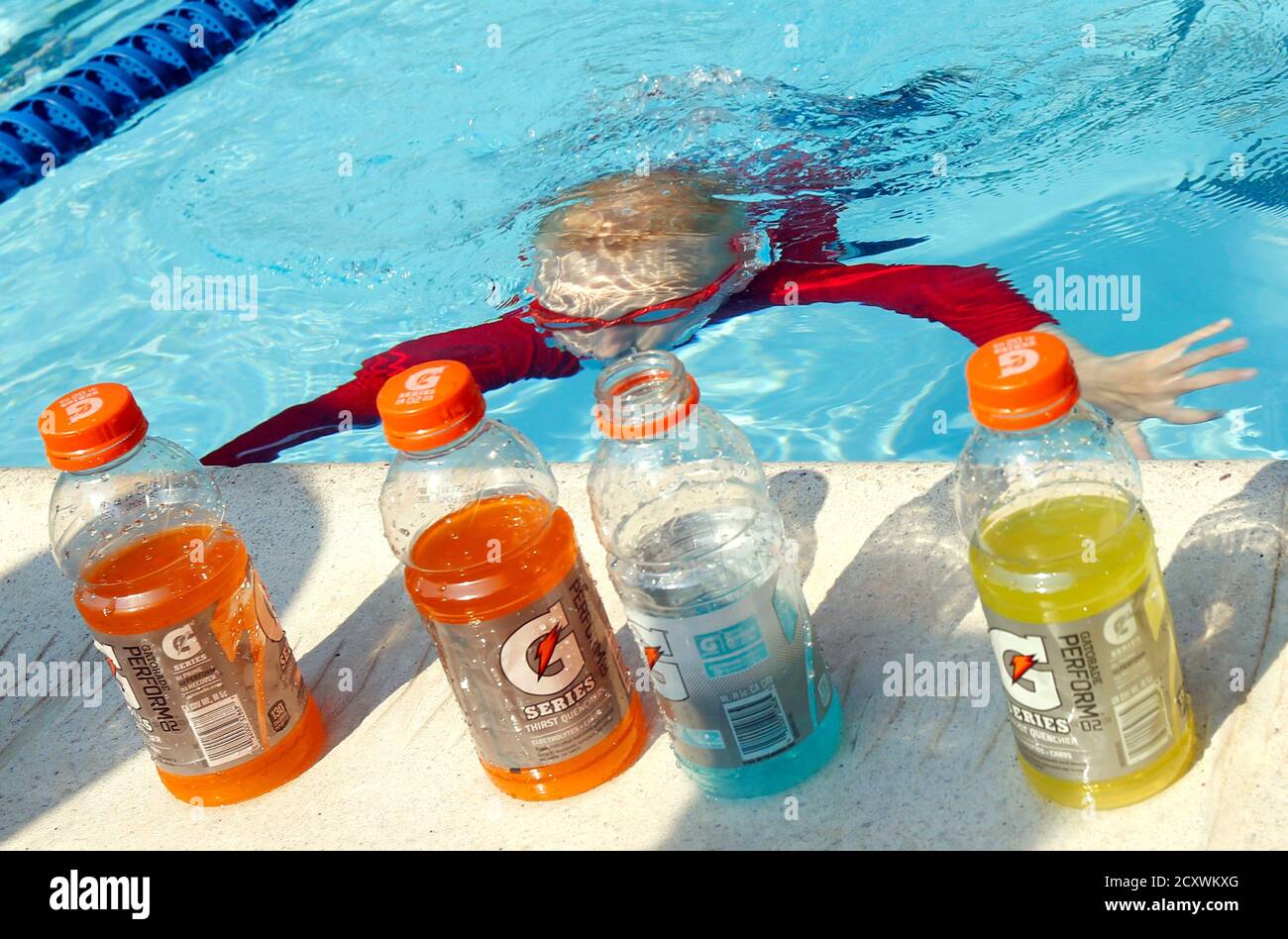 Gatorade bath hi-res stock photography and images - Alamy