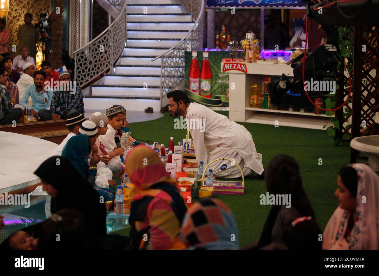 Ramadan entertainment hi-res stock photography and images - Alamy