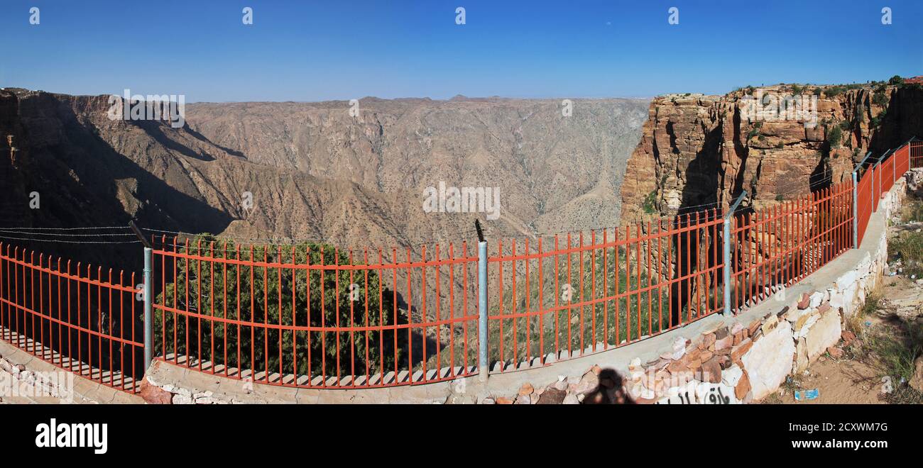 The canyon of Asir region, the view from the viewpoint, Saudi Arabia ...