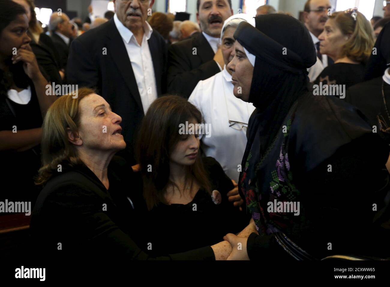 Who died after suffering a heart attack hi-res stock photography and ...