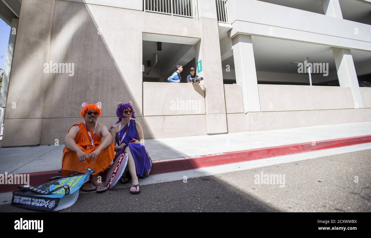 Chip n dale rescue rangers hi-res stock photography and images - Alamy