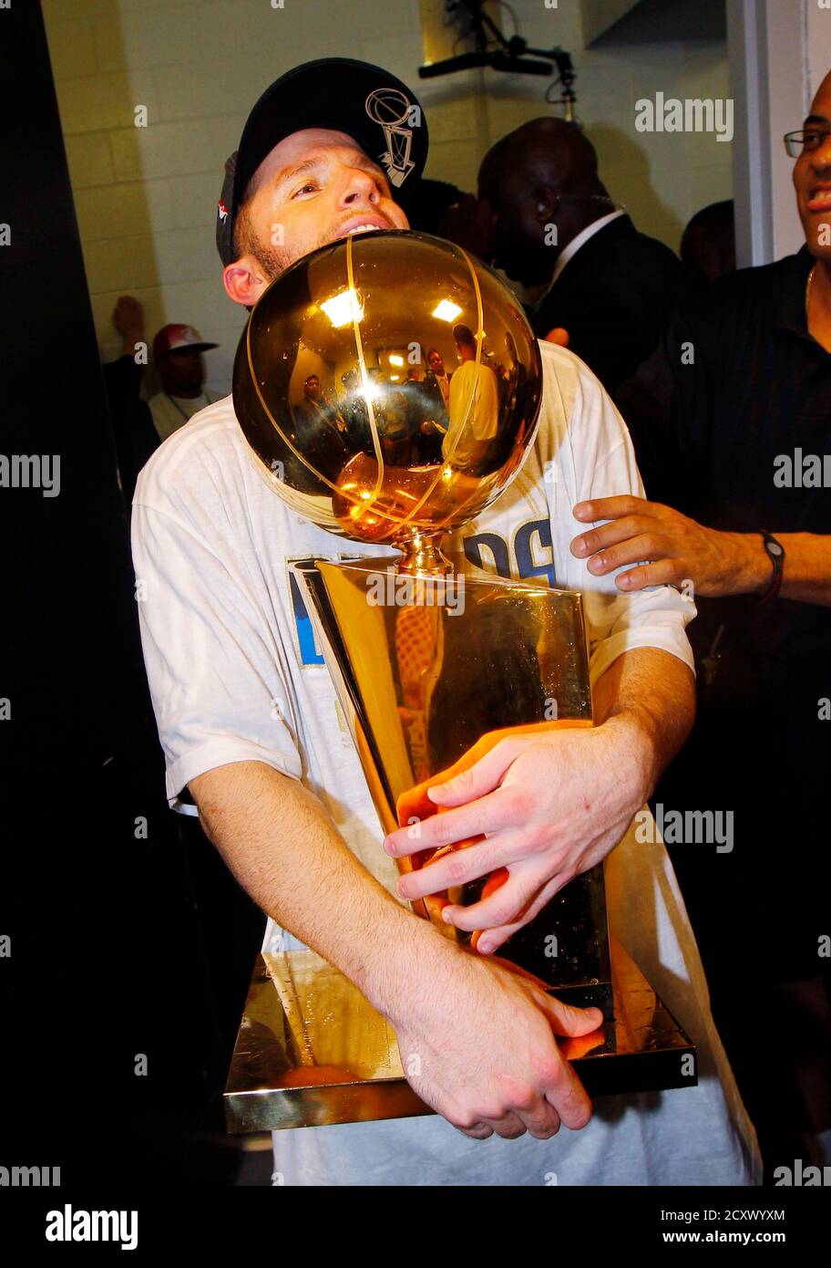 Basketball locker hi-res stock photography and images - Alamy