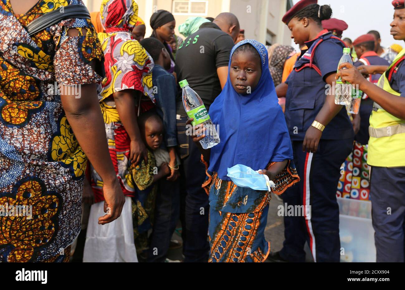Pack fleeing hi-res stock photography and images - Alamy