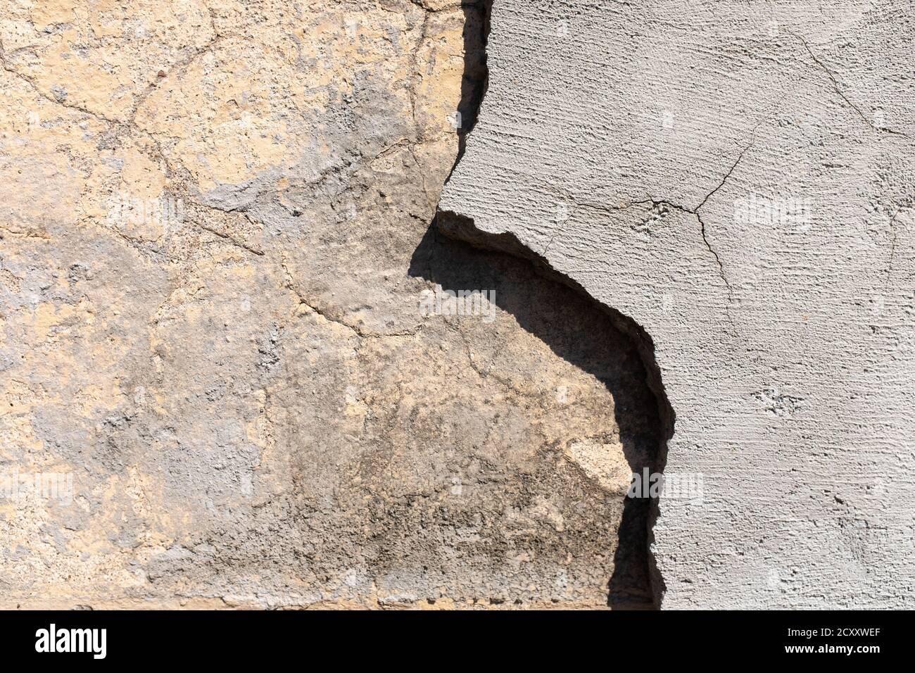 stone wall with cracks and texture paint Stock Photo - Alamy