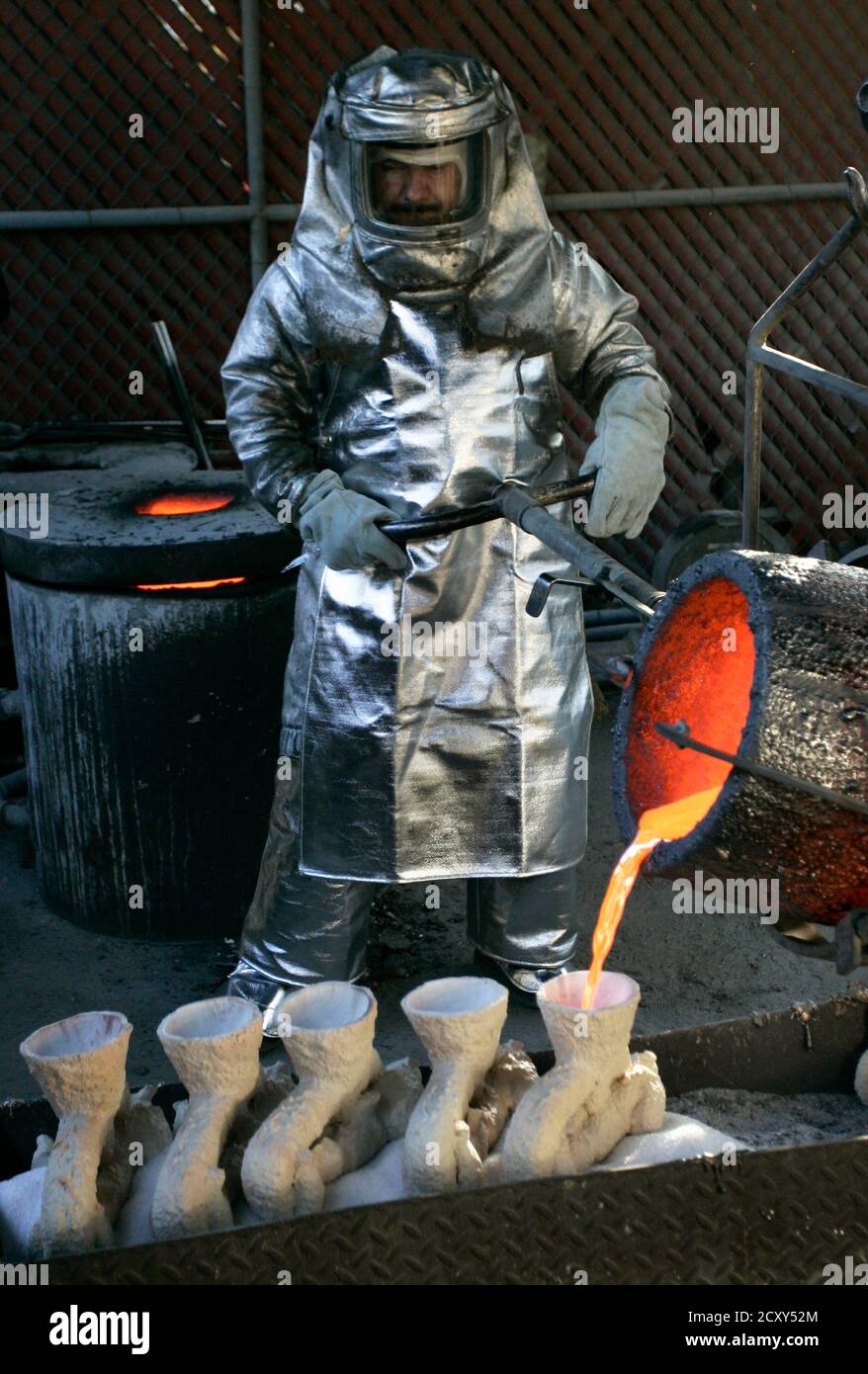 Jonathan moulds hi-res stock photography and images - Alamy