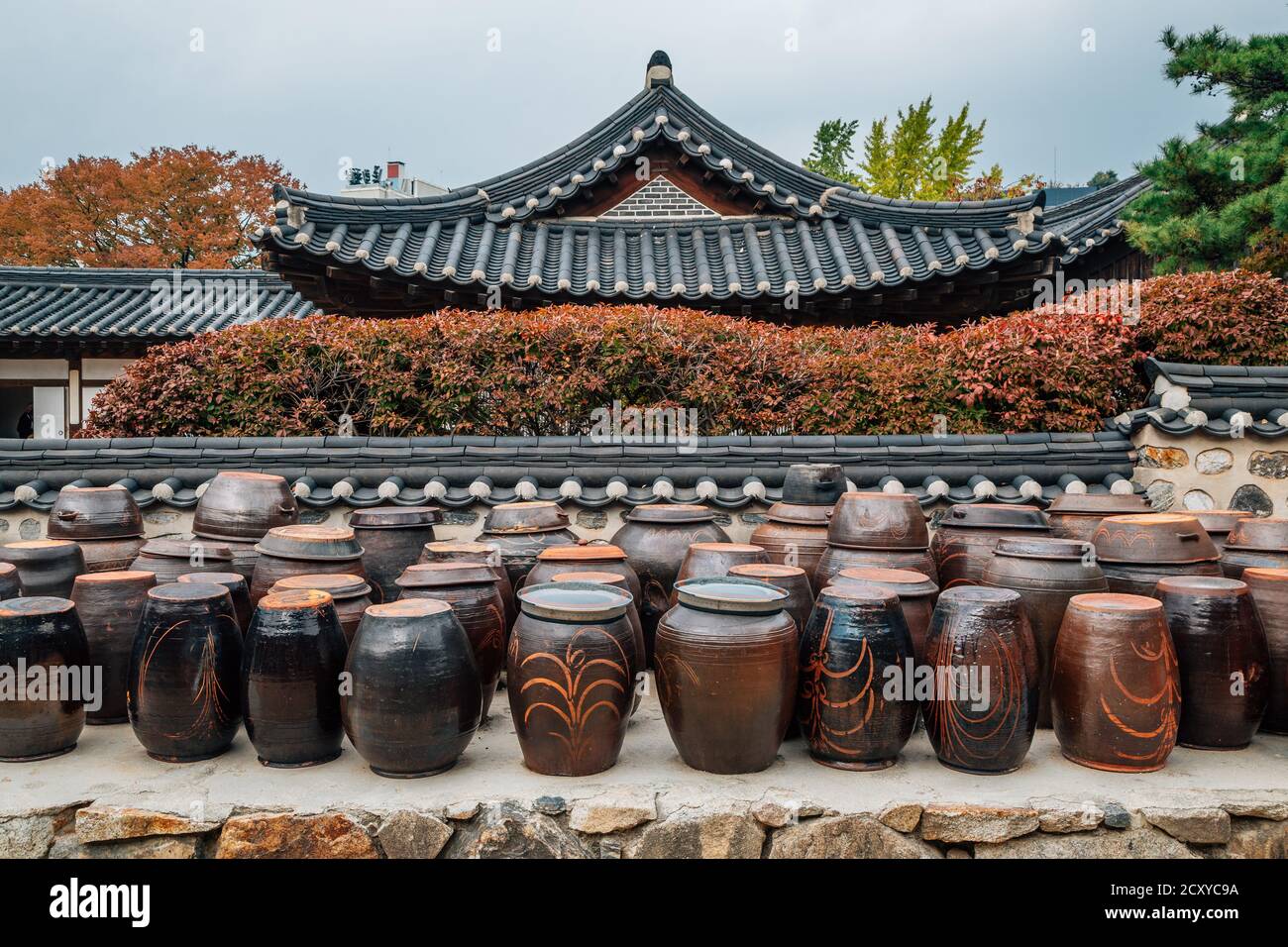 Jangdokdae, Korean traditional crocks or jars at Namsangol Hanok ...