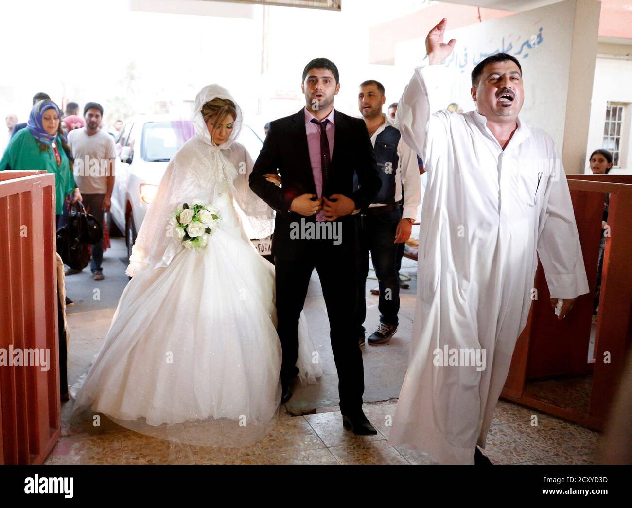 Muslim wedding bride home hi-res stock photography and images - Alamy