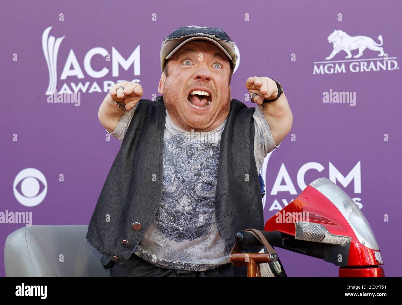 Two foot fred the hi-res stock photography and images - Alamy