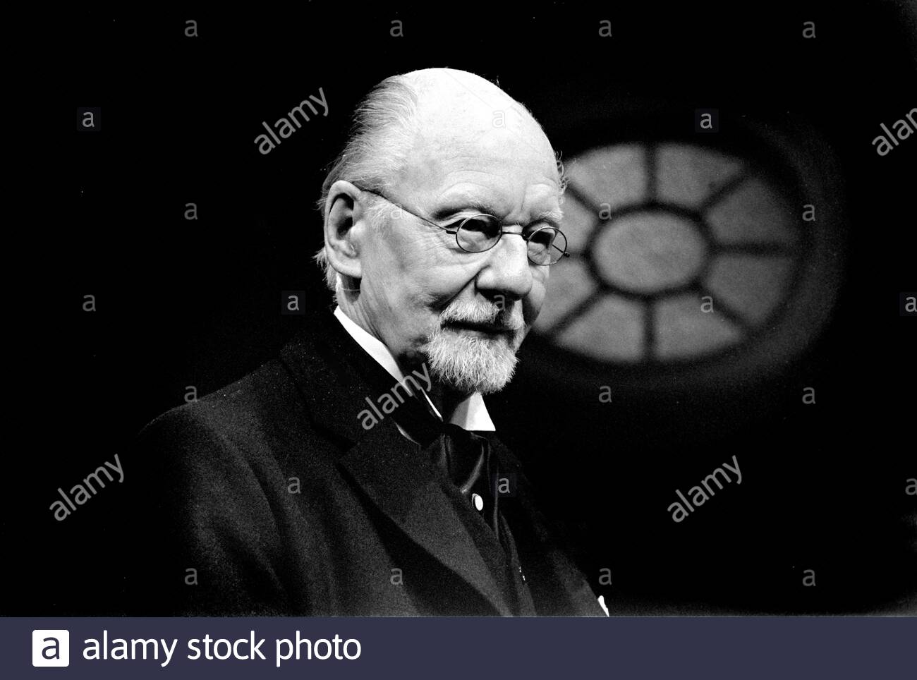 James Roose Evans High Resolution Stock Photography and Images - Alamy