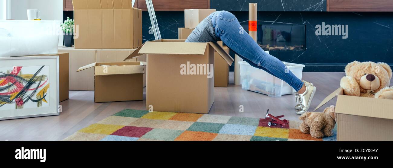 Inside move hi-res stock photography and images - Alamy