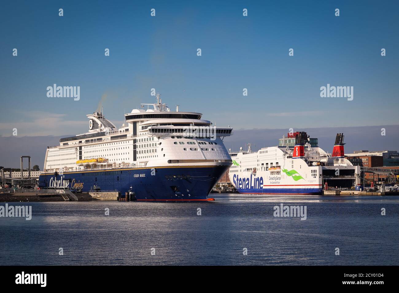 Schwedenkai ferries color magic stena hi-res stock photography and ...