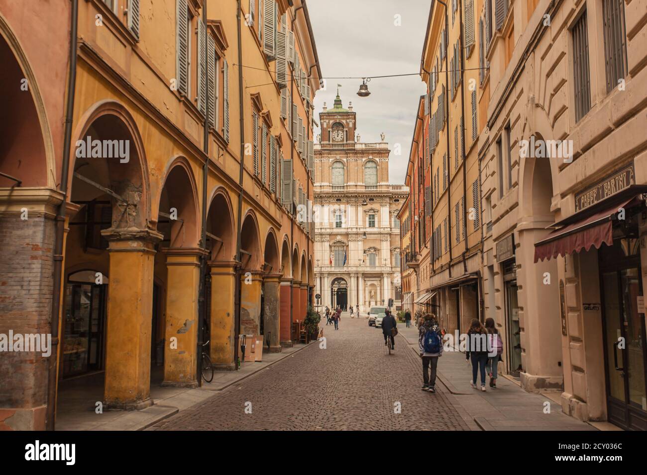 Piazza Roma in Modena city, Italy Stock Photo - Alamy