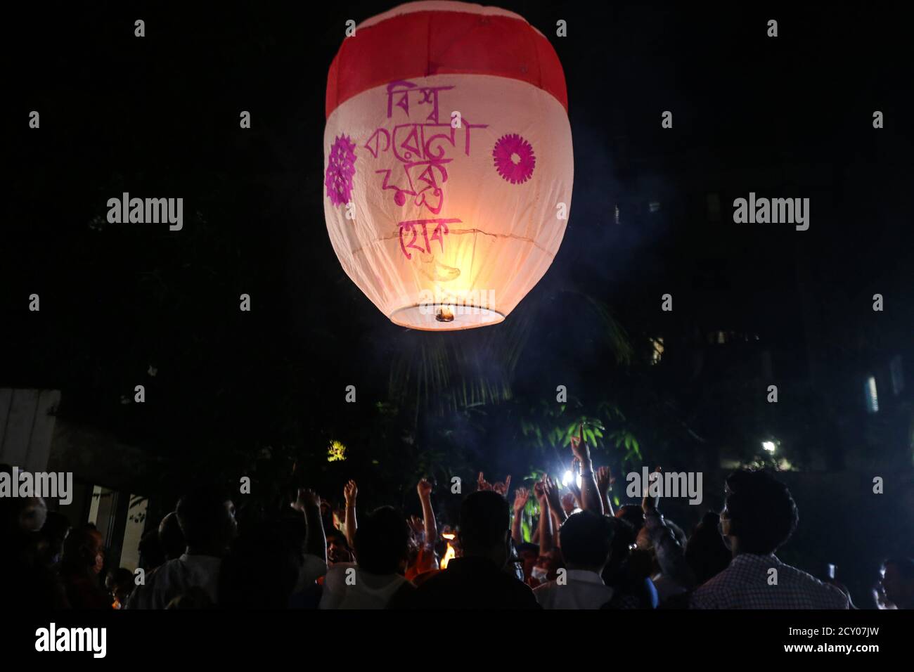 Dhaka, Dhaka, Bangladesh. 1st Oct, 2020. Buddhists ignite and send up ...
