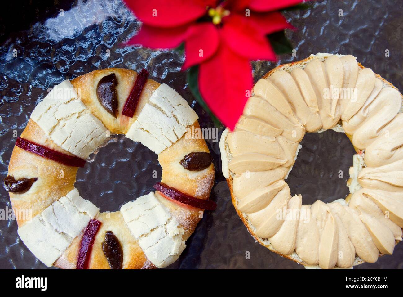Epiphany cake, Kings cake, Rosca de reyes on glass Stock Photo - Alamy