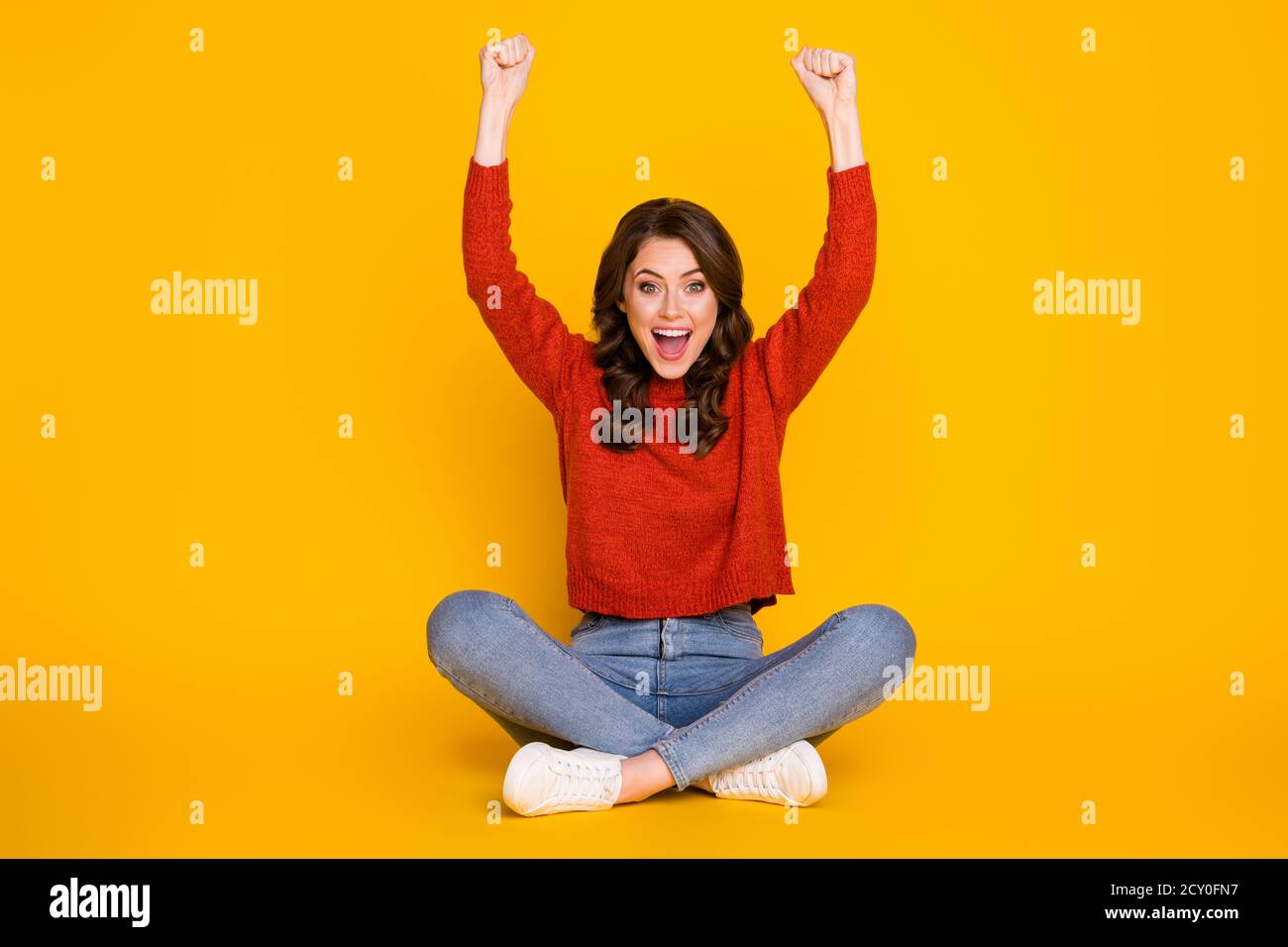 Full size photo of excited energetic girl sit floor legs crossed ...
