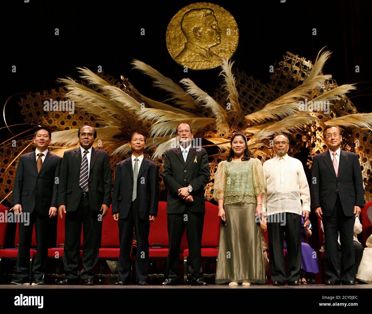 Philippine president benigno aquino poses hi-res stock photography and ...