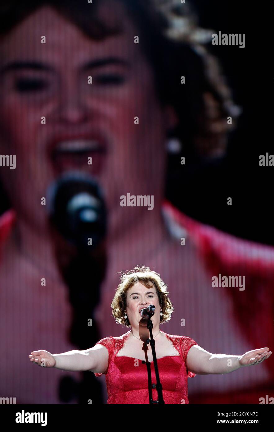 Applicants talent show hi-res stock photography and images - Alamy