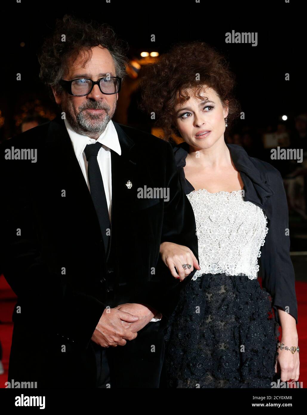 Tim burton and wife helena bonham carter hi-res stock photography and ...