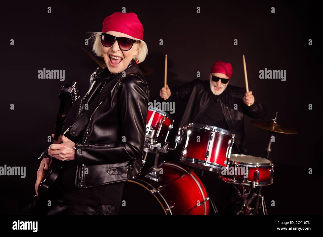 Solo drum hi-res stock photography and images - Alamy