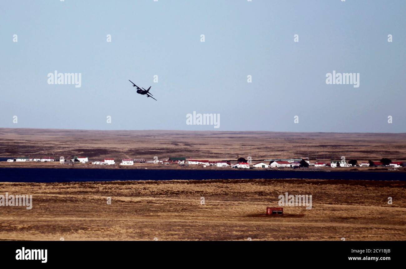 Goose green falklands war hi-res stock photography and images - Alamy