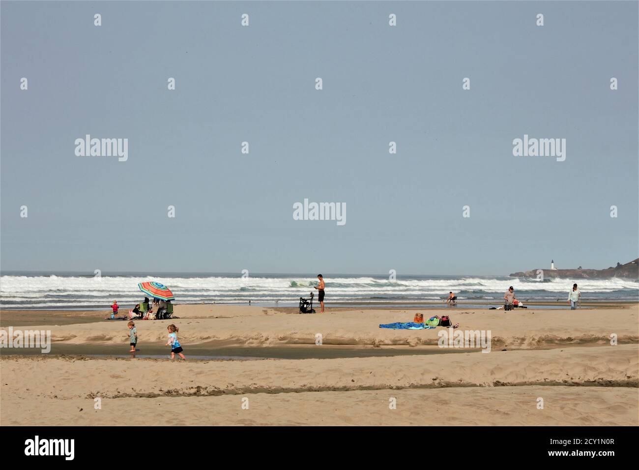 Nye beach newport hi-res stock photography and images - Alamy