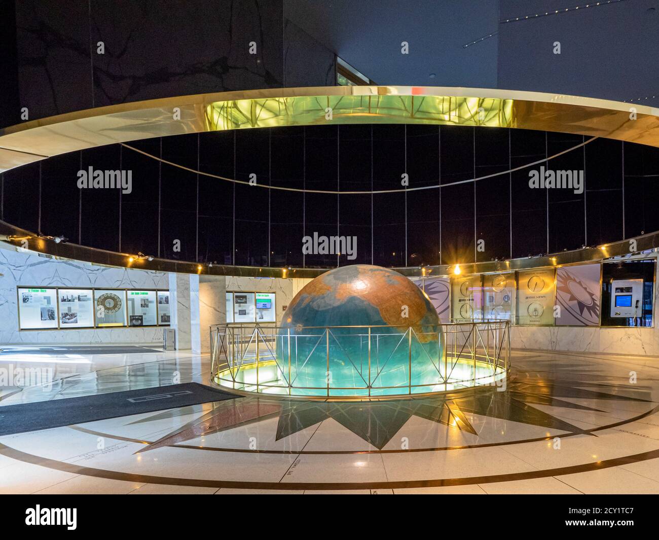 Rotunda Lobby High Resolution Stock Photography and Images - Alamy