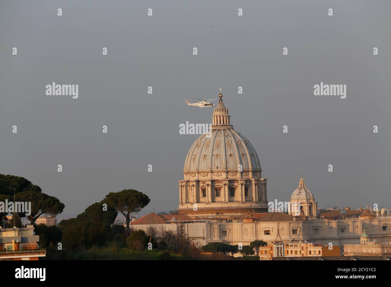 Vatican city country hi-res stock photography and images - Alamy