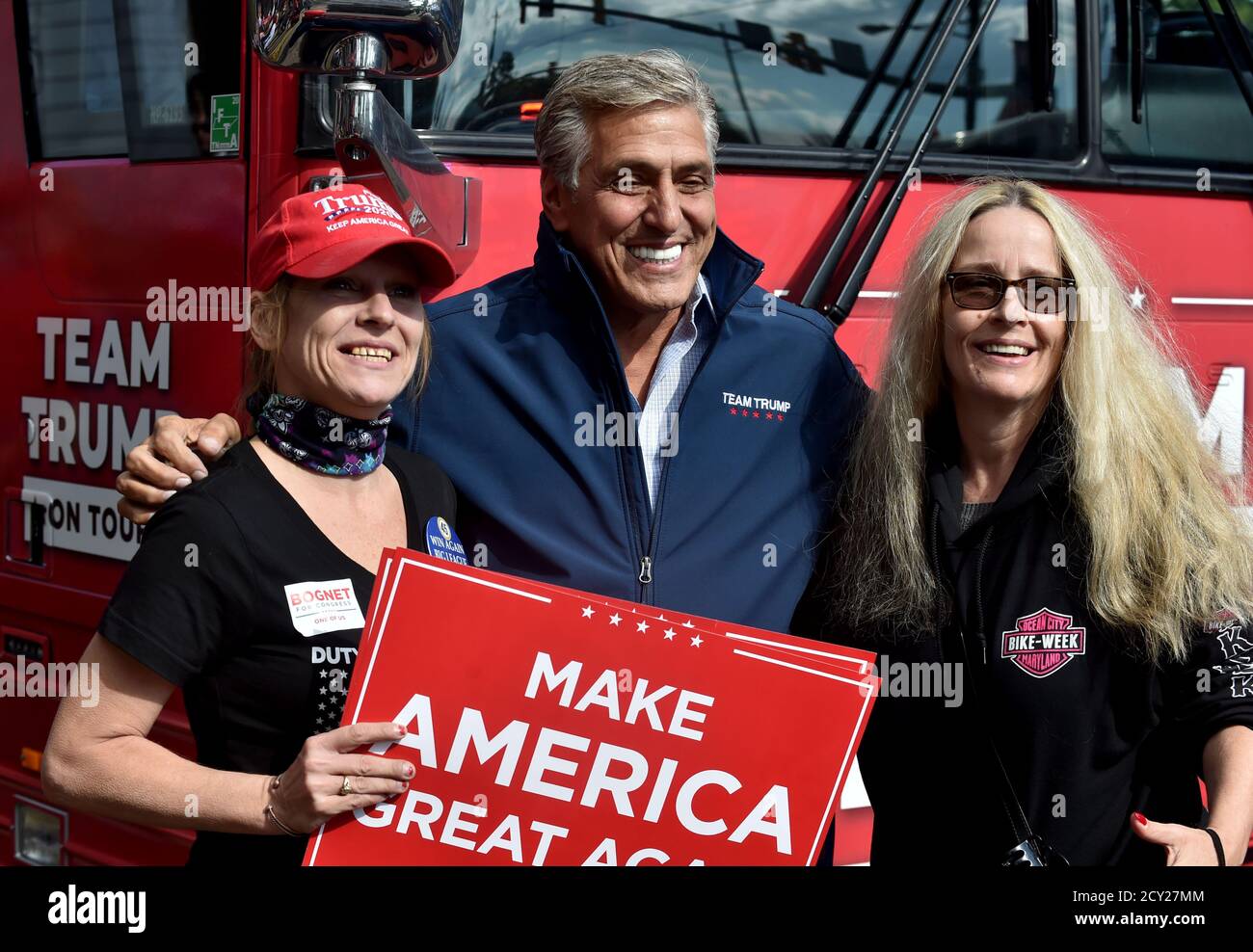 Lou Barletta stands between sisters, Josephine Pritchard and Kathryn ...