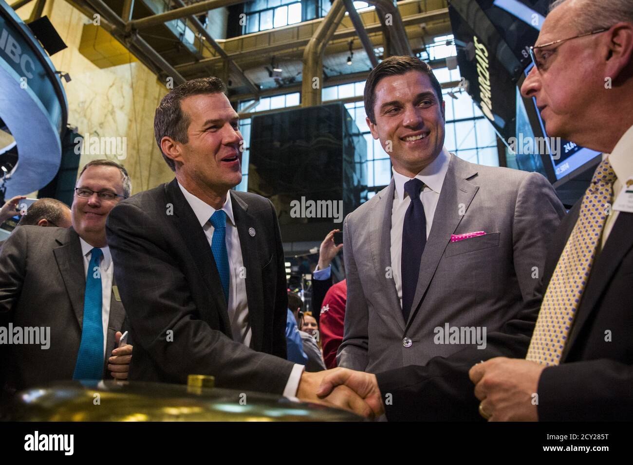 Transunion hi-res stock photography and images - Alamy