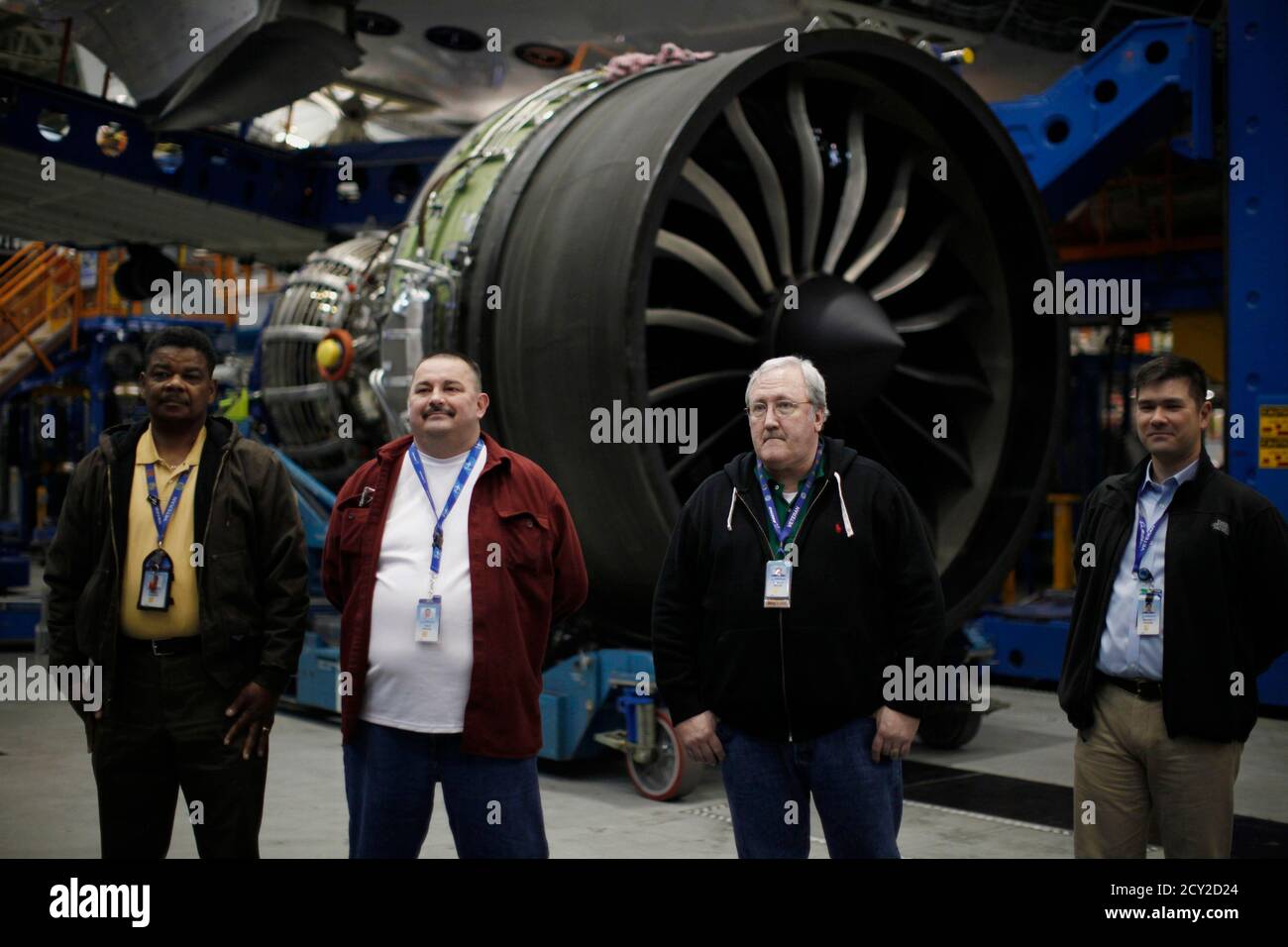 Boeing 787 aircraft assembly hi-res stock photography and images - Alamy