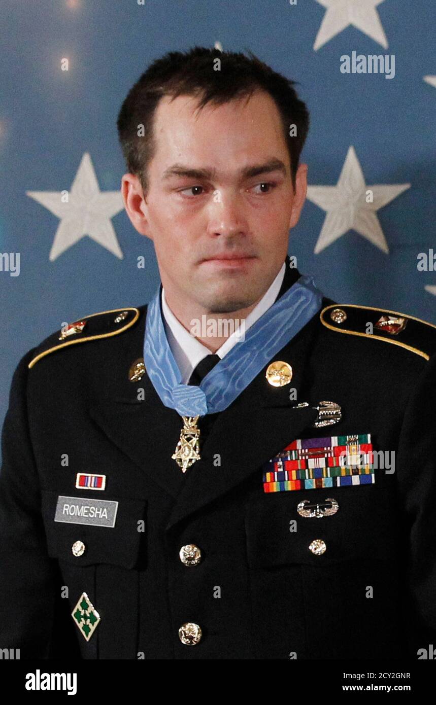 Clinton romesha hi-res stock photography and images - Alamy