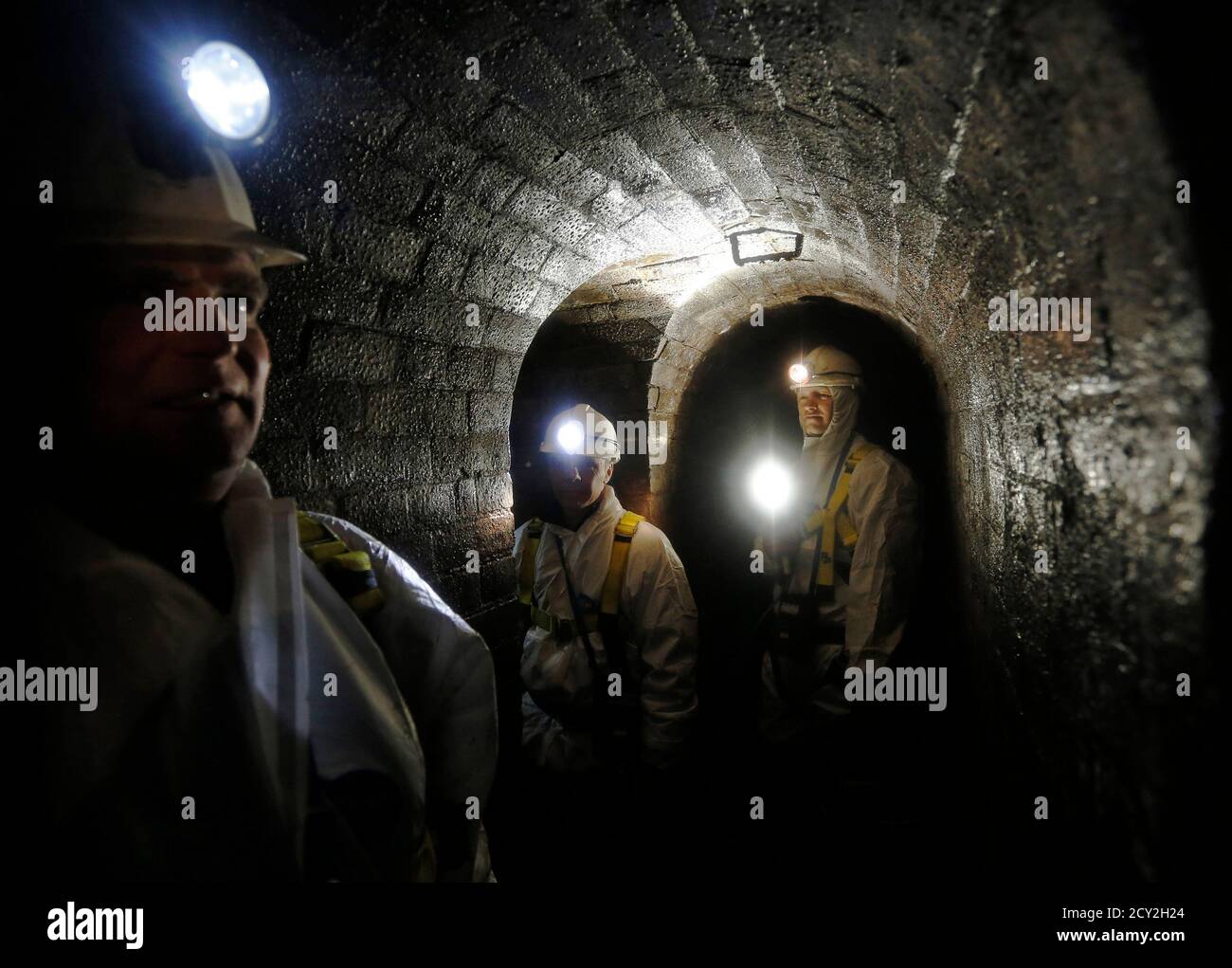 Joseph bazalgette sewage system hi-res stock photography and images - Alamy
