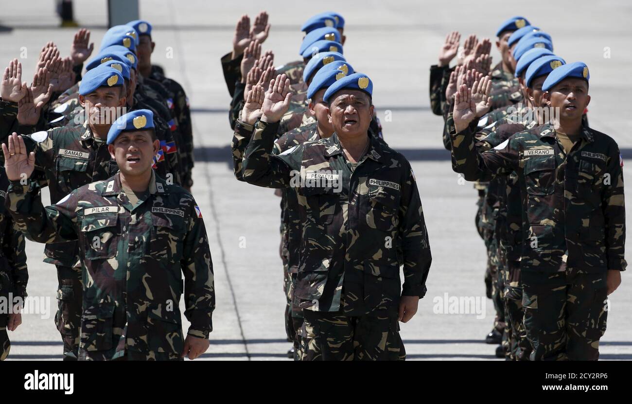 Military personnel un hi-res stock photography and images - Alamy