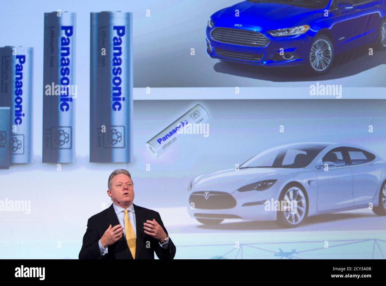 Tesla battery plant nevada hi-res stock photography and images - Alamy