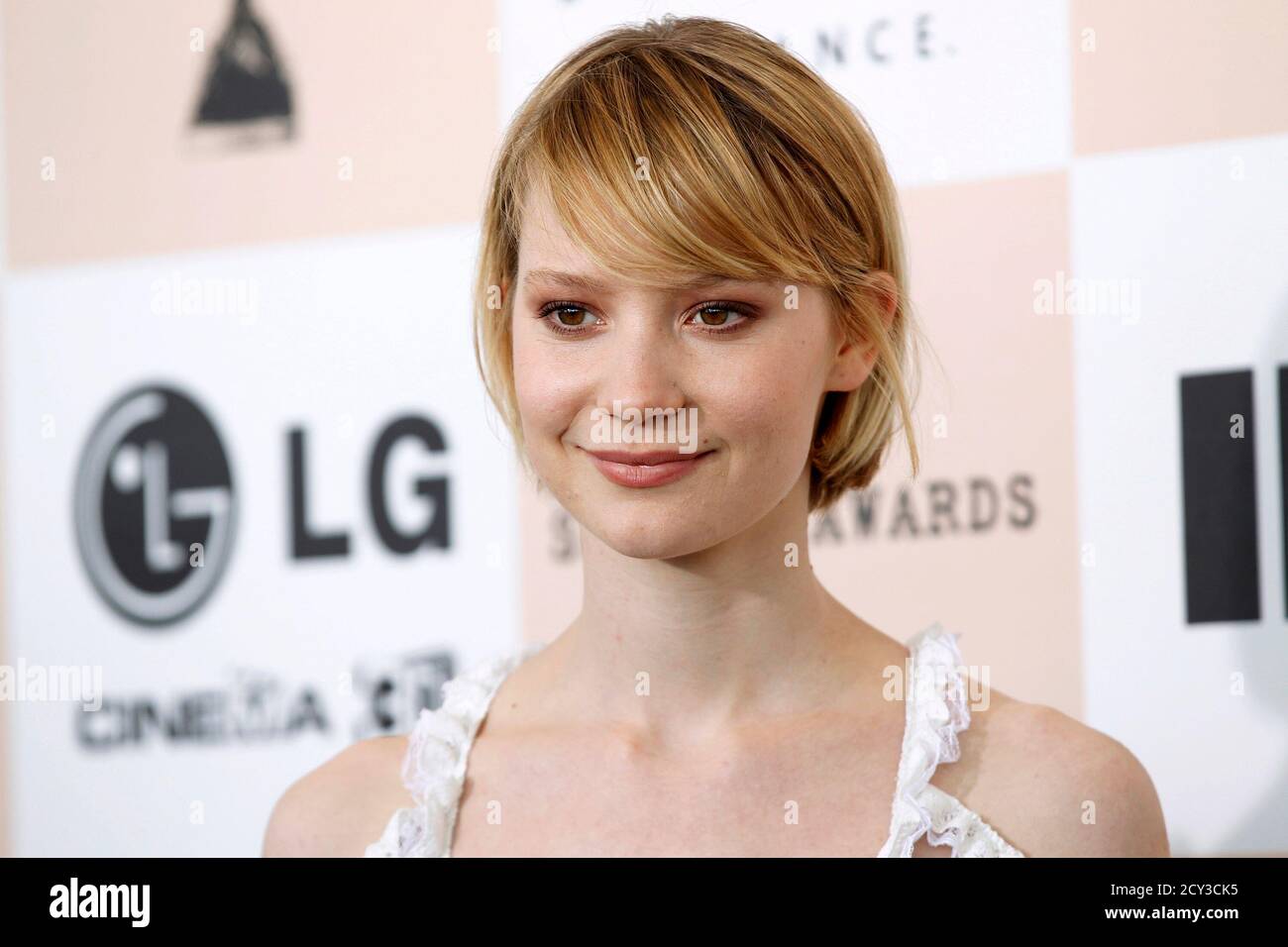 Australian actress mia wasikowska hi-res stock photography and images - Alamy