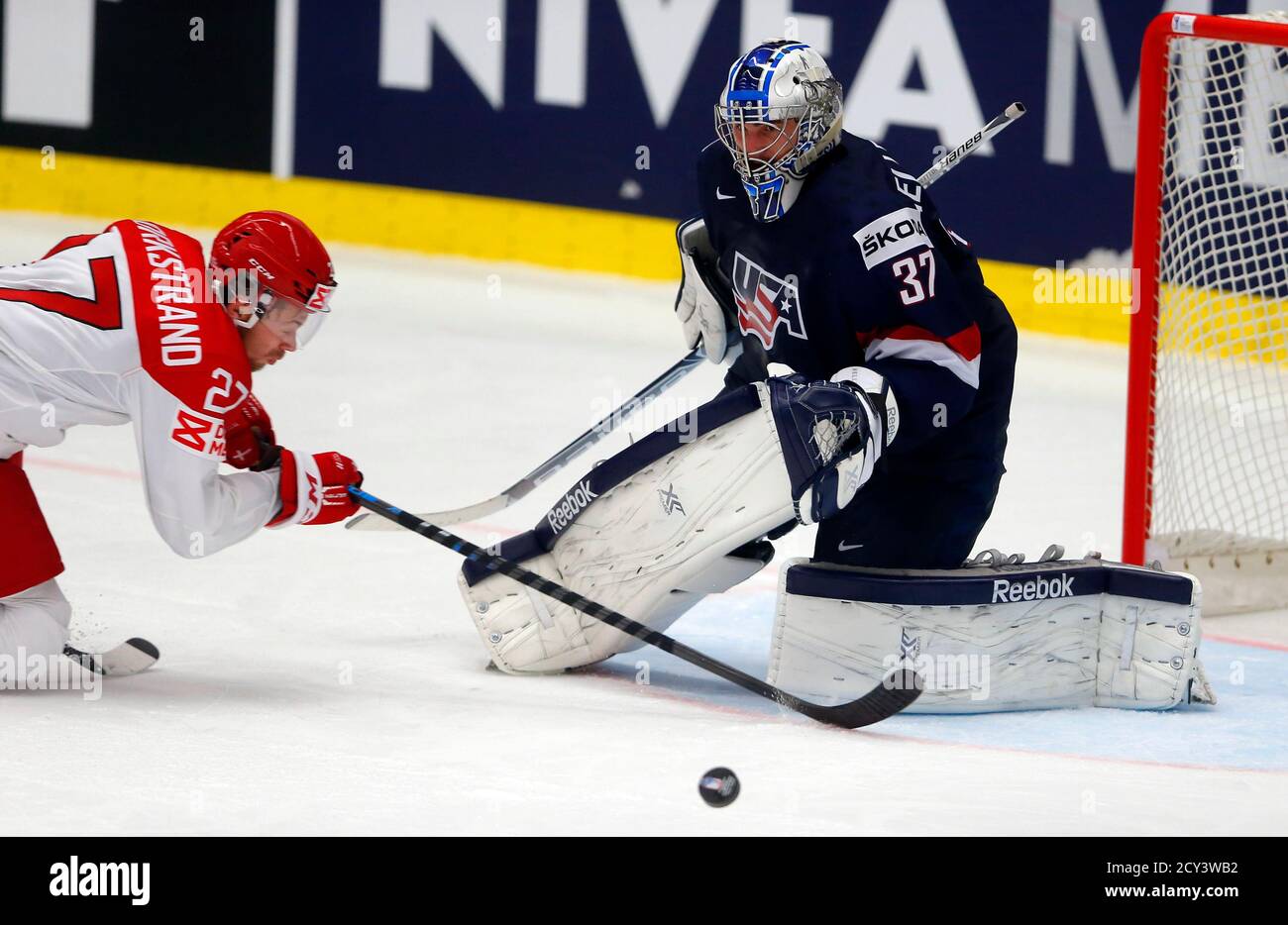 Oliver bjorkstrand hi-res stock photography and images - Alamy