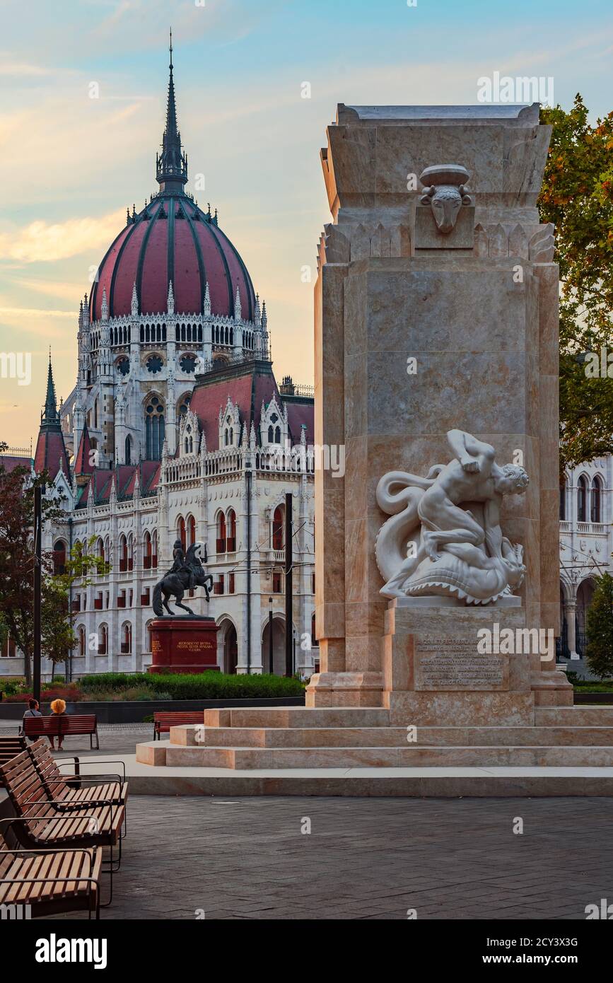 Hungarian Parliament. Budapest. One of the most beautiful buildings in ...