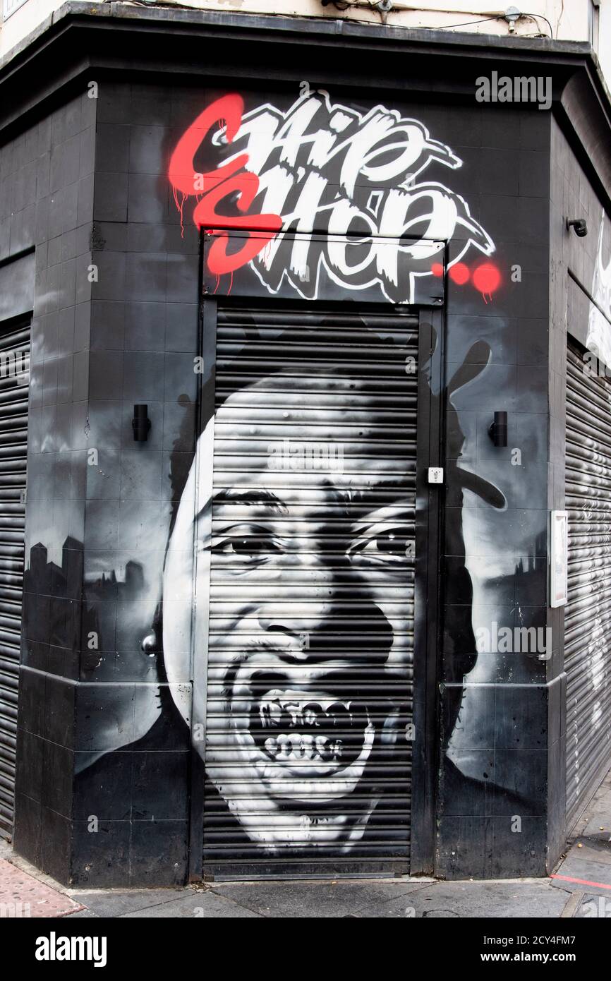 A tribute to the American rapper and producer Russell Tyrone Jones ...