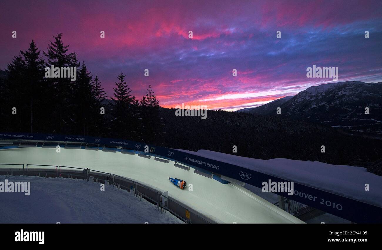 Lucy skeleton hi-res stock photography and images - Alamy