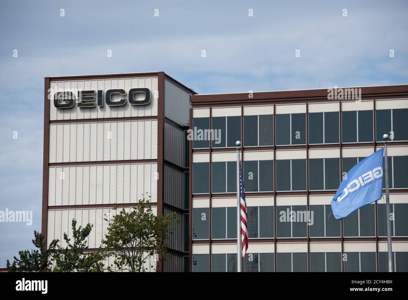 Geico logo hi-res stock photography and images - Alamy