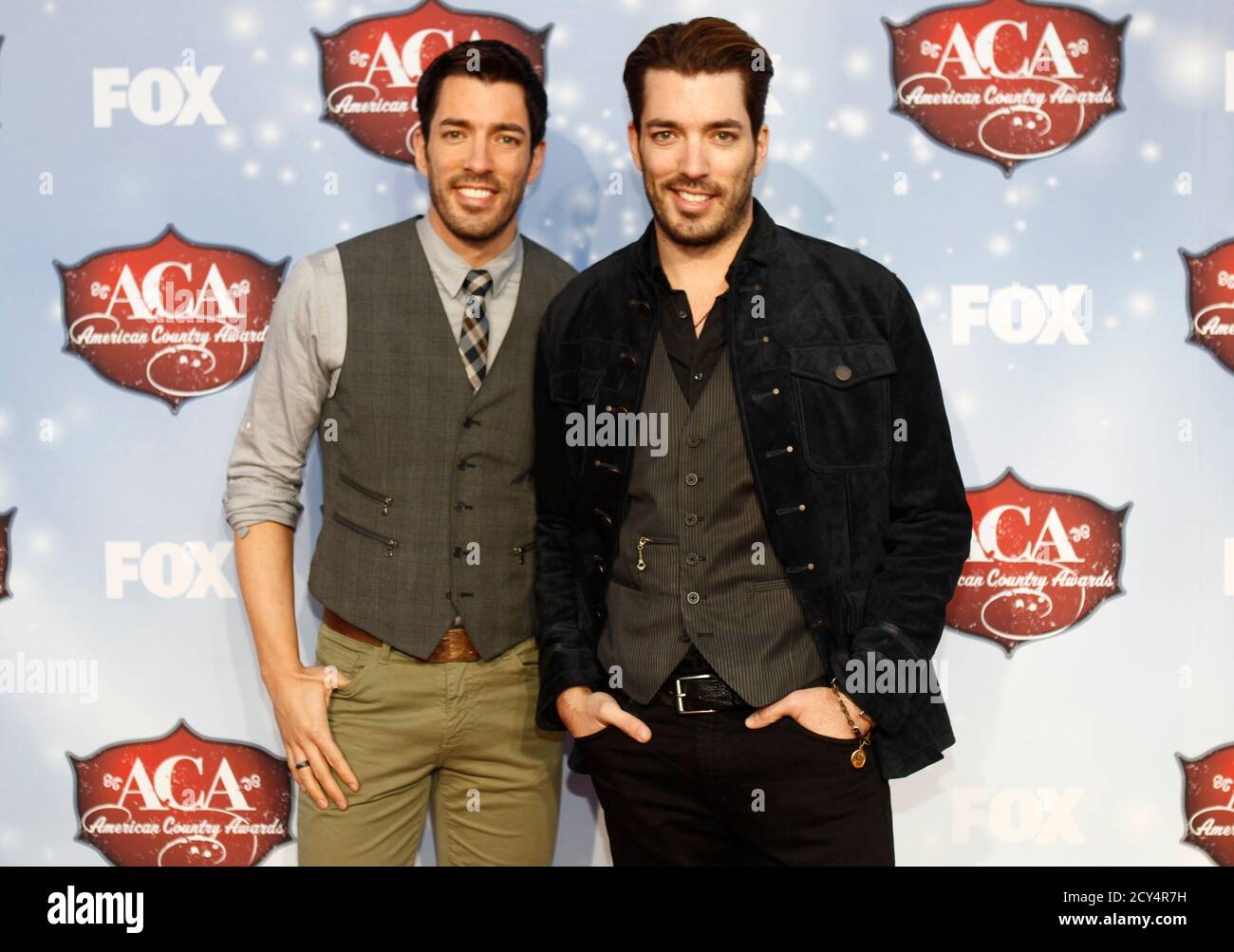 Hgtv property brothers hi-res stock photography and images - Alamy