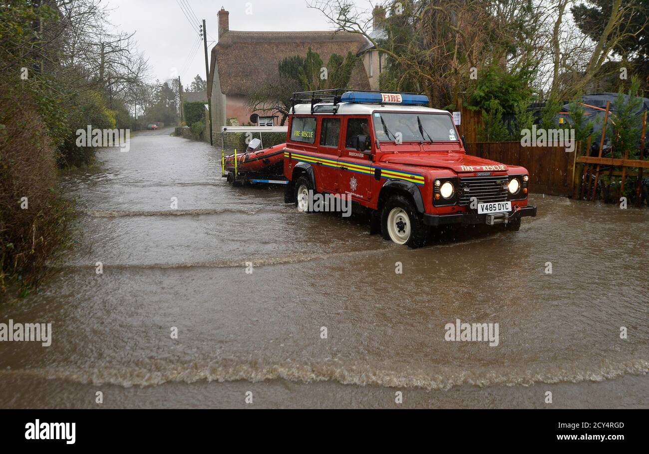 Devon fire rescue hi-res stock photography and images - Alamy