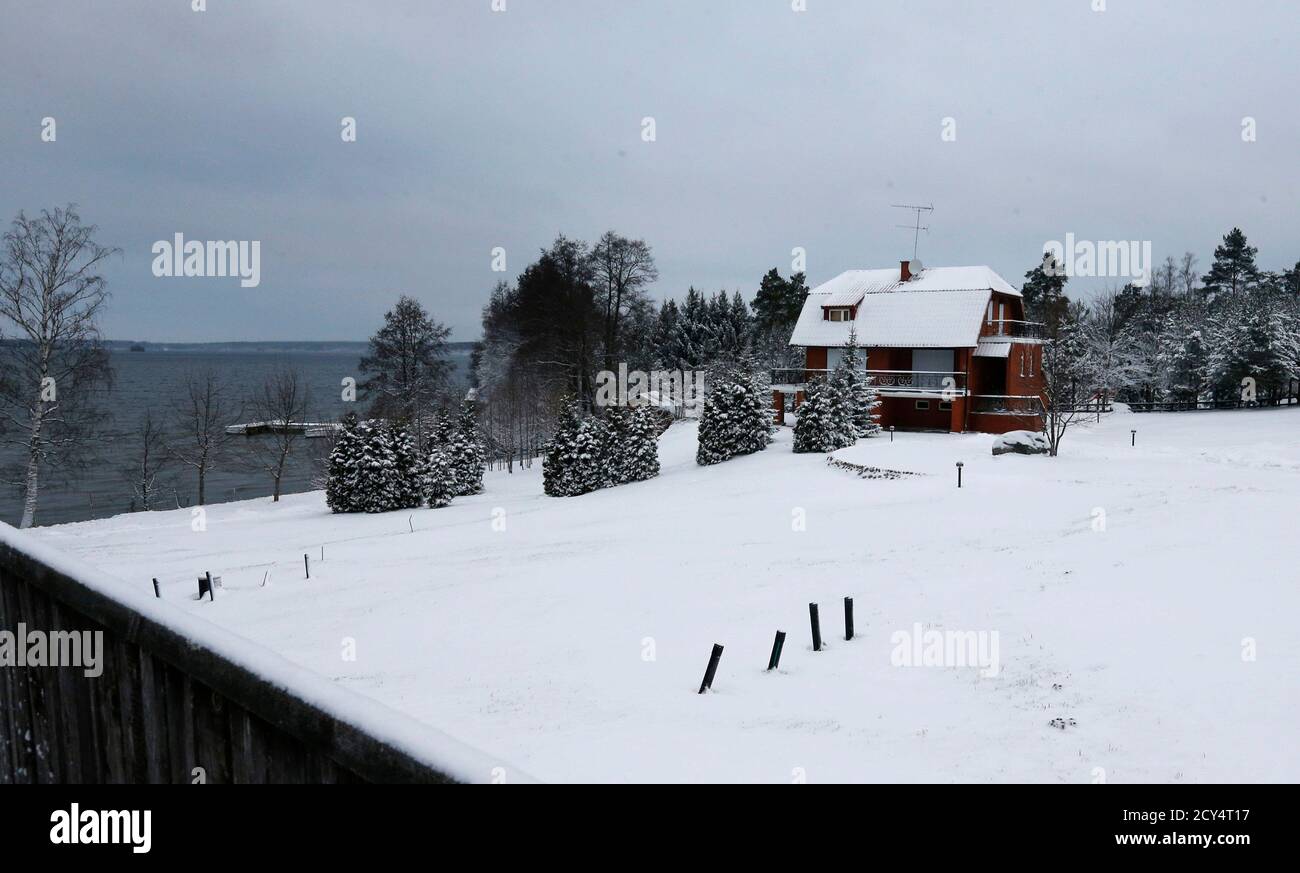 Dacha former russia hi-res stock photography and images - Alamy