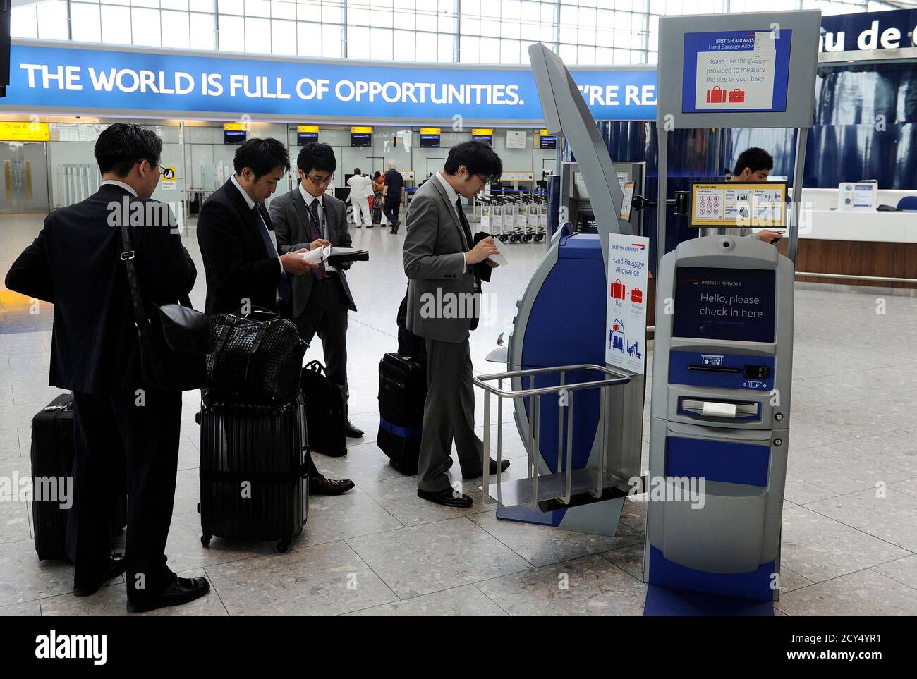 Premium economy class and check in hi-res stock photography and images ...