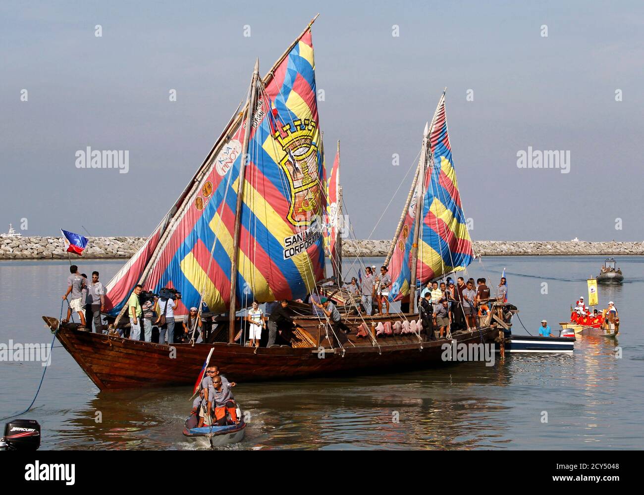 Early pins hi-res stock photography and images - Alamy