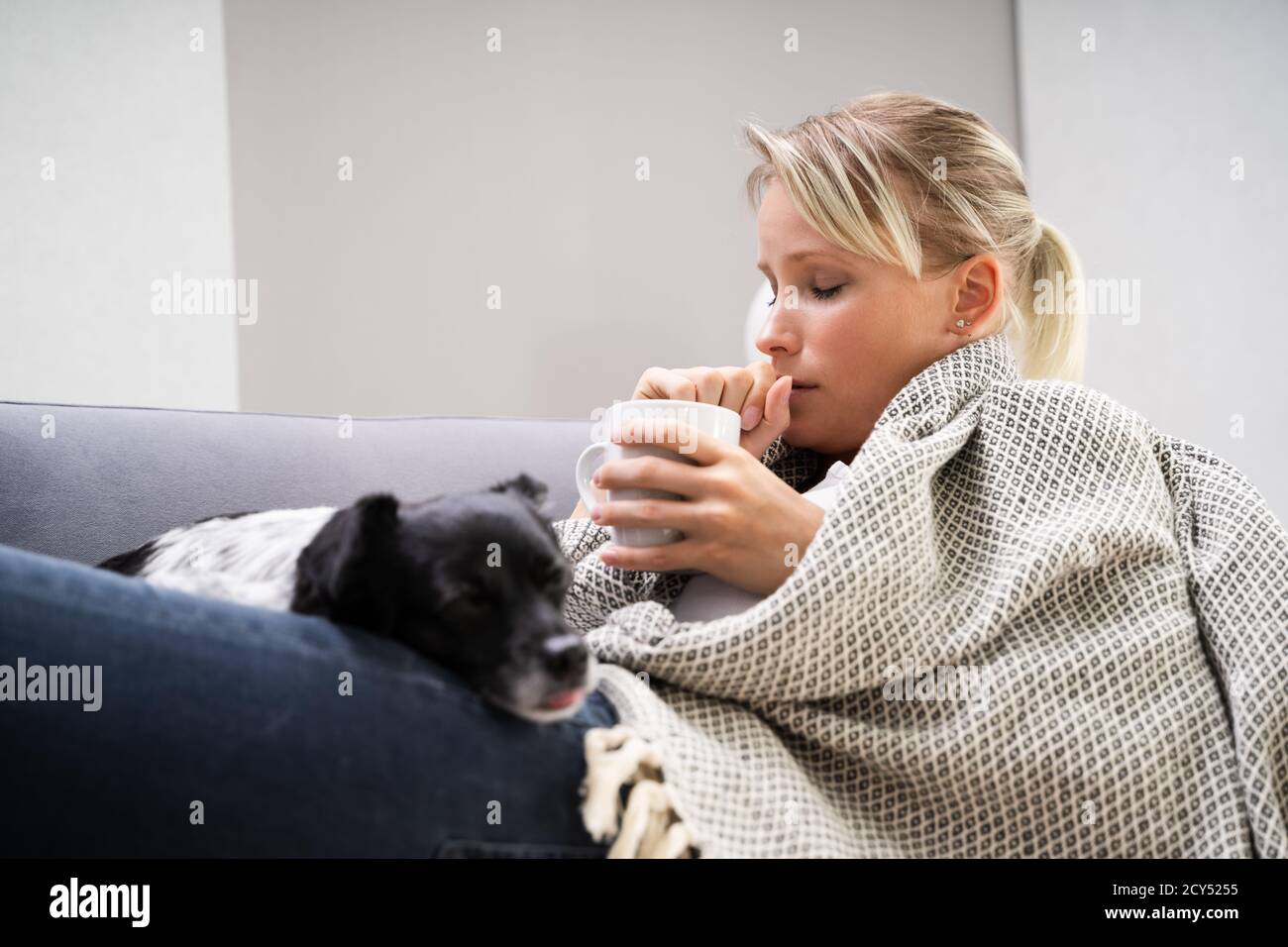 Sick lady sitting hi-res stock photography and images - Alamy