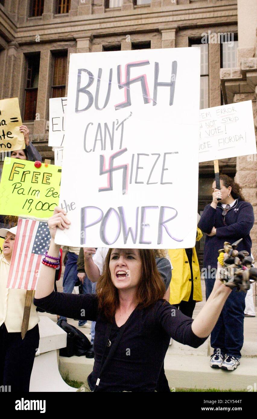 Austin, Texas, USA. 11th Nov, 2000. Noisy protesters at the Texas ...