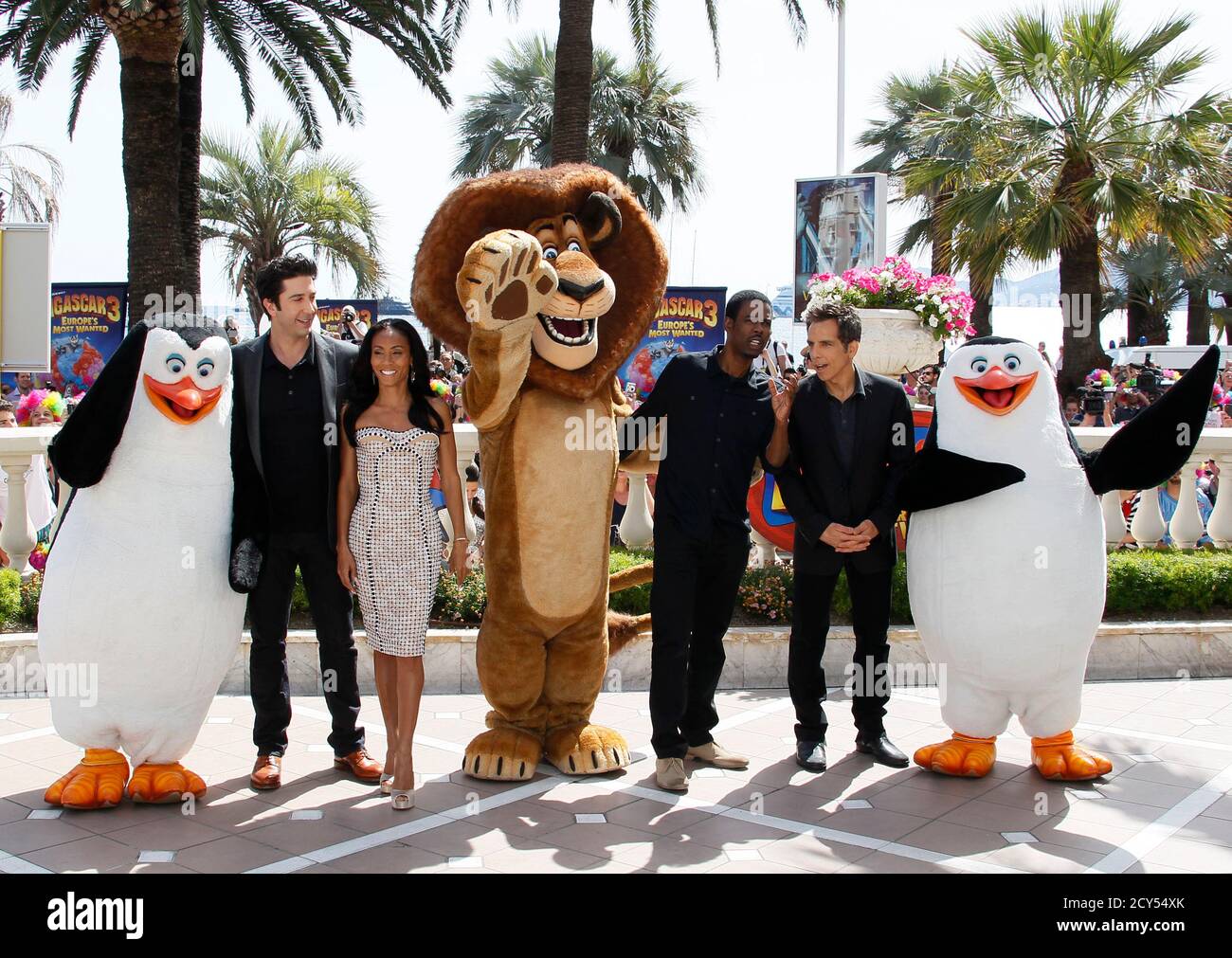 David schwimmer jada pinkett smith hi-res stock photography and images ...