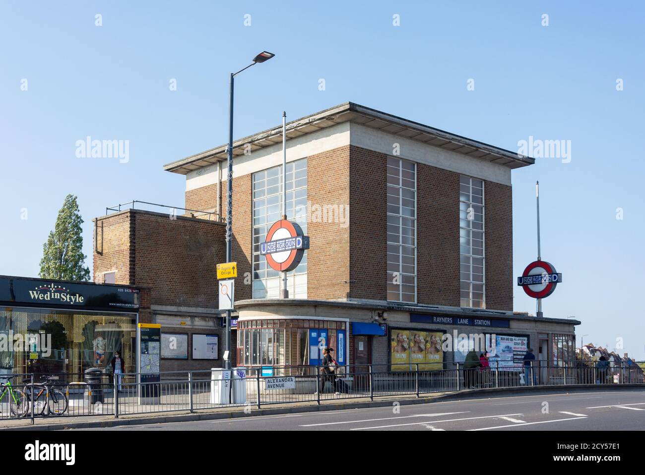 Rayners lane underground hi-res stock photography and images - Alamy
