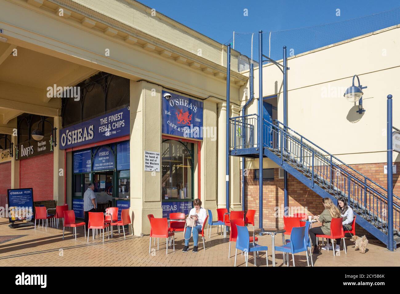Fish chip restaurant hi-res stock photography and images - Alamy